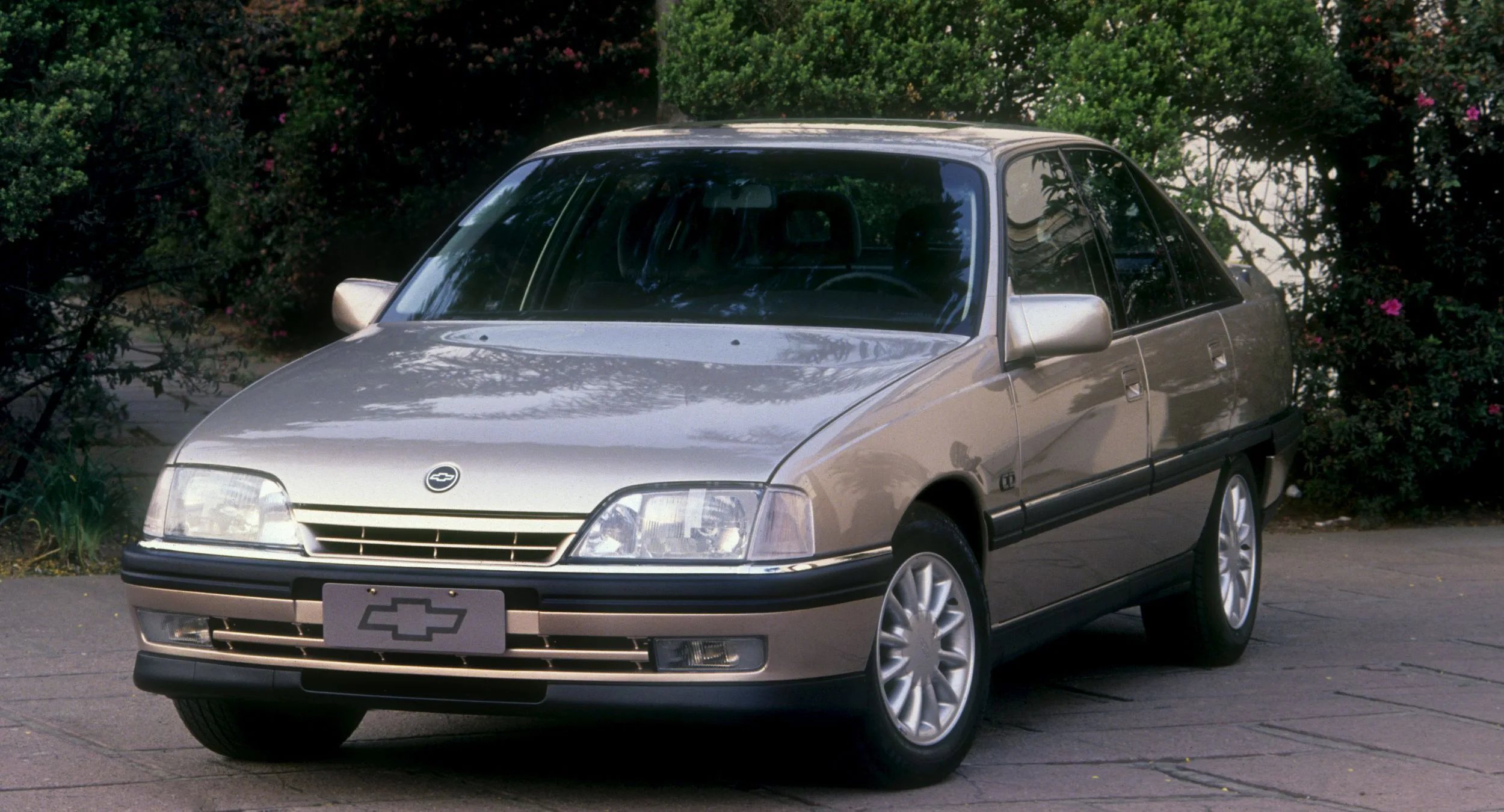 Chevrolet completará 100 anos no Brasil. Relembre 5 carros icônicos ...