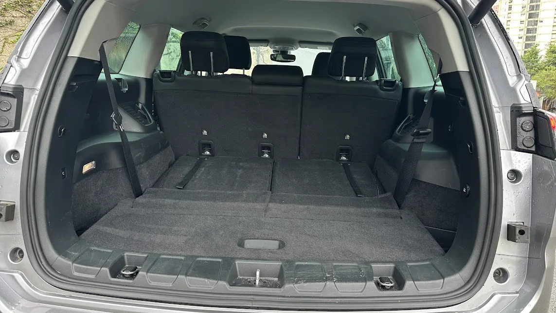 Jeep Commander Longitude oferece espaço interno a quem não tem pressa ...